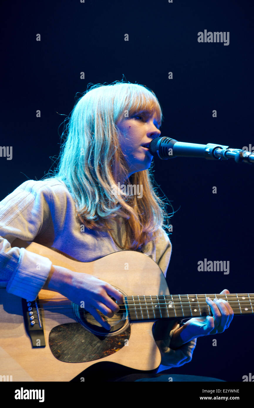 Singer Lucy Rose High Resolution Stock Photography and Images - Alamy