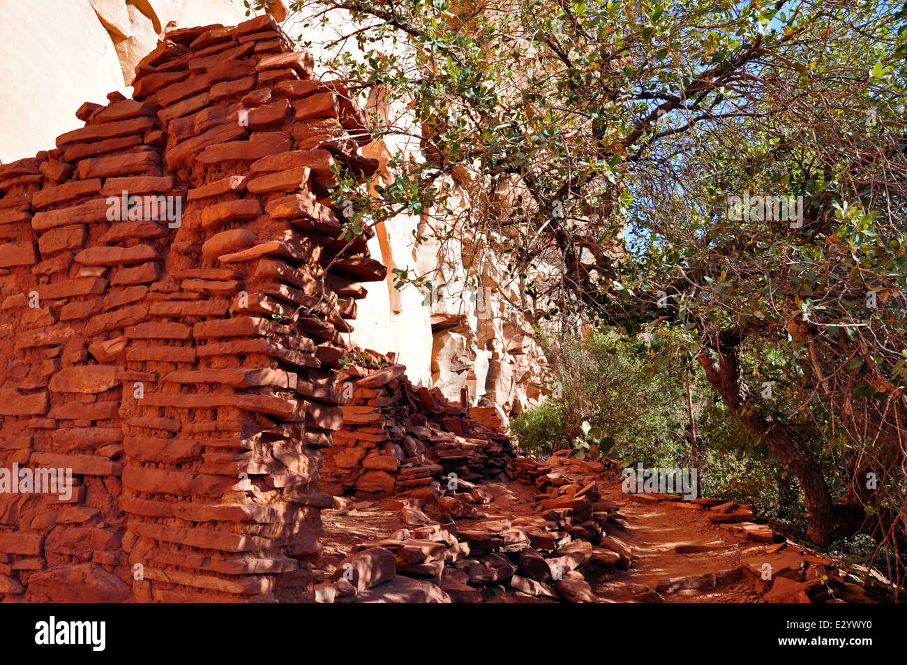 The Honanki Ruins, located near Sedona in the Coconino National Forest ...