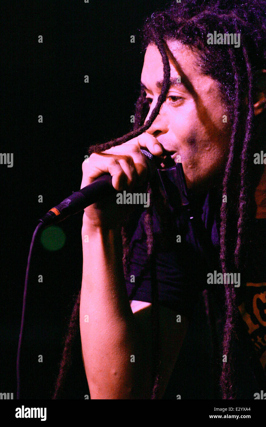 Nonpoint performing live in concert at Revolution Live Featuring: Elias ...