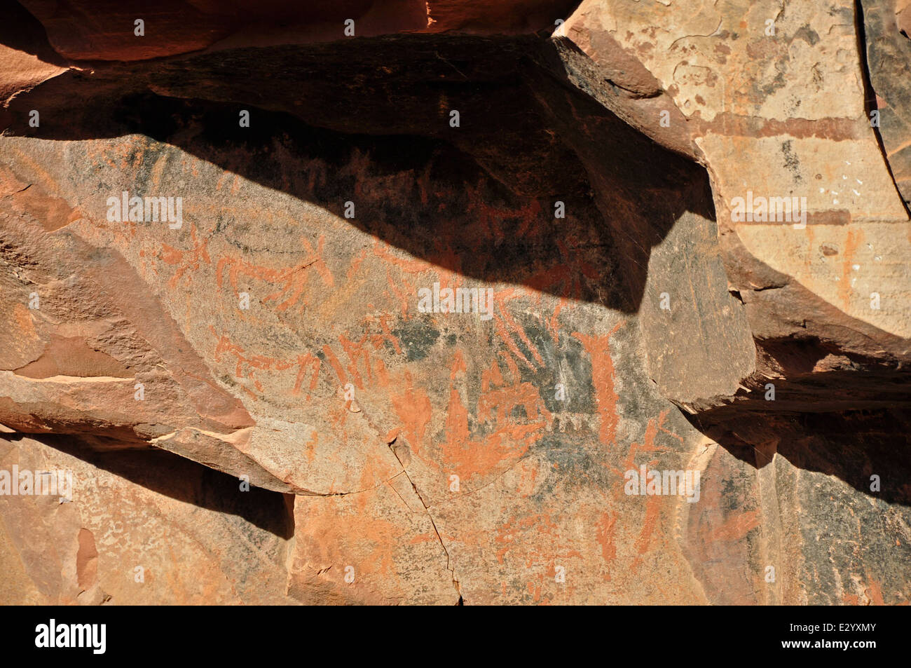 Honanki Ruins, located near Sedona in the Coconino National Forest ...