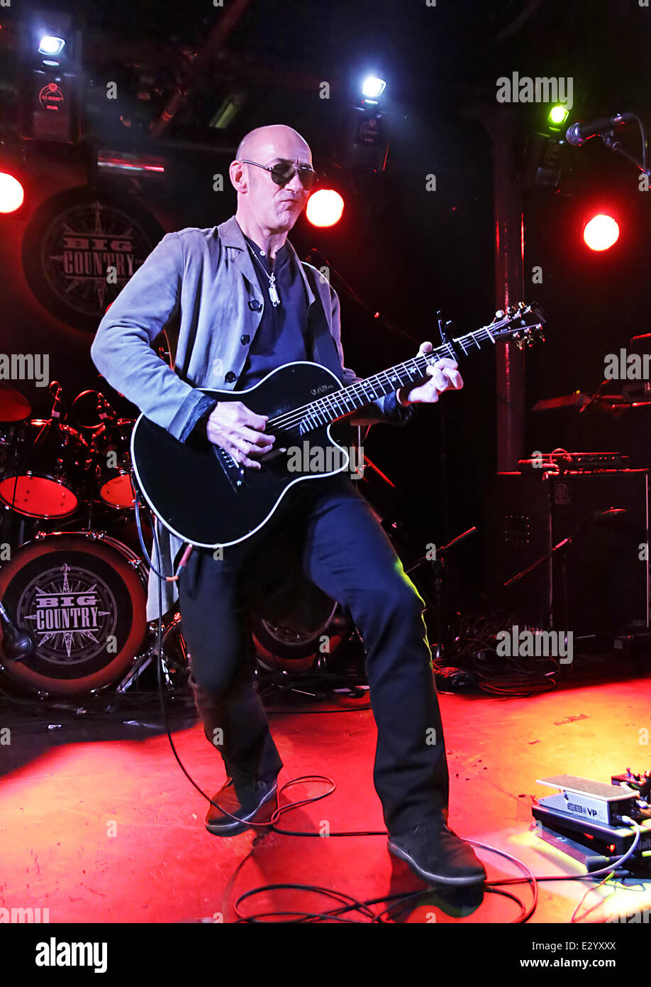 Simon Townshend, younger brother of The Who's Pete Townshend ...