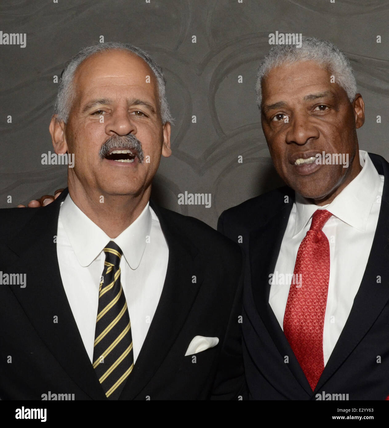 Julius "DR J" Erving Celebrates the 1983 Sixers Championship Team Party ...