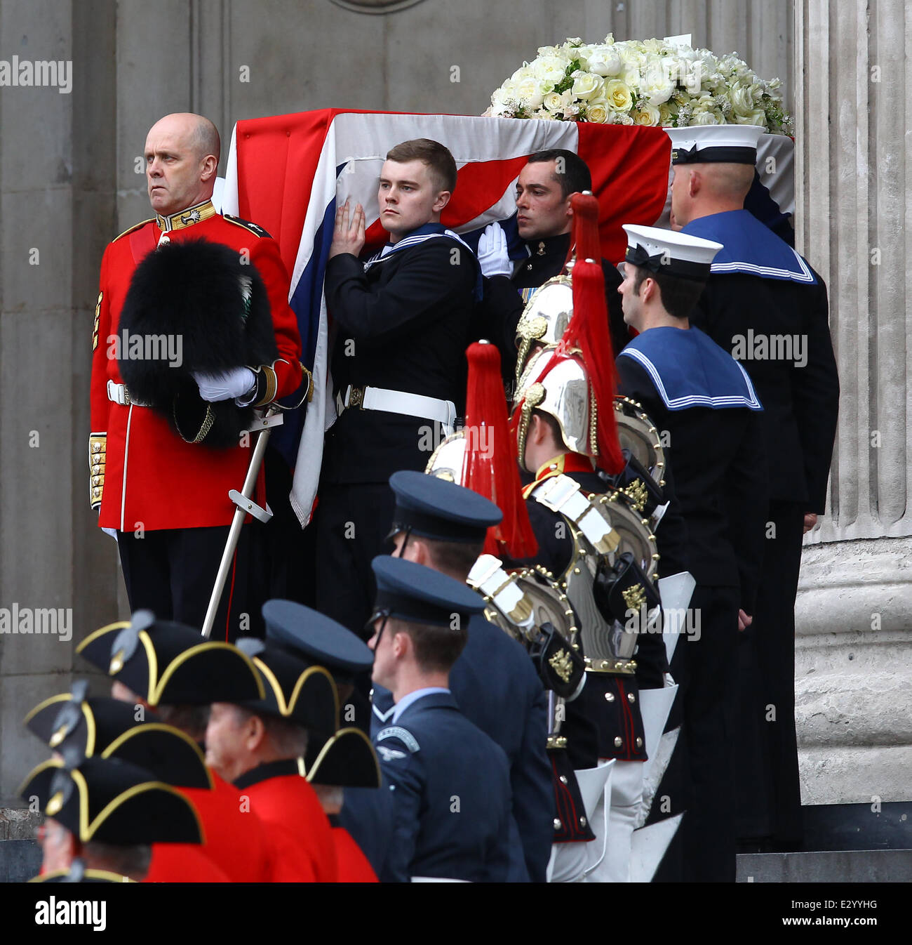 1950s funeral procession hi-res stock photography and images - Alamy