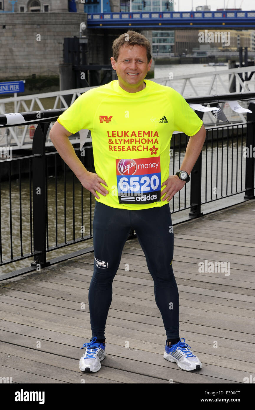 Virgin London Marathon - Celebrities photocall Featuring: Mike Bushell ...