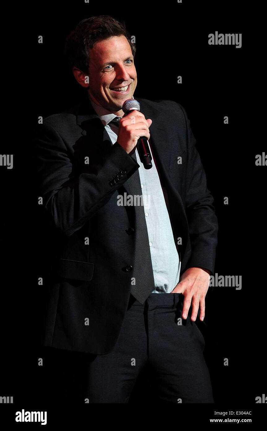 Seth Myers performs during the Comedy Central South Beach Comedy ...