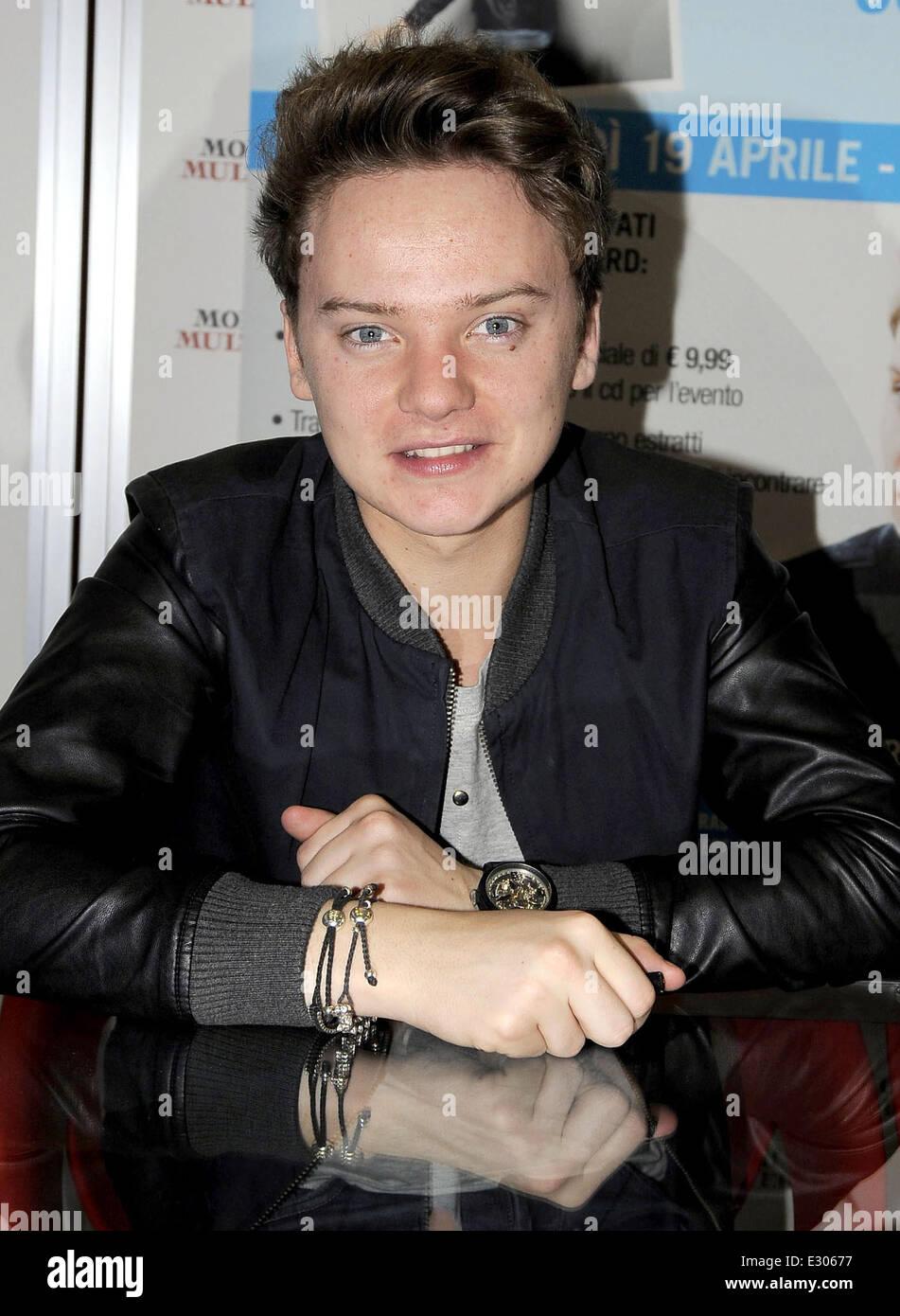 Conor Maynard signs copies of his album 'Contrast' and meets fans at ...