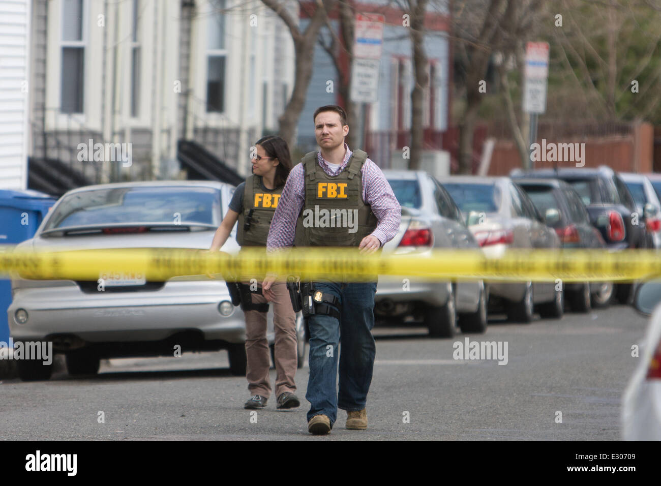 Fbi agents hi-res stock photography and images - Alamy