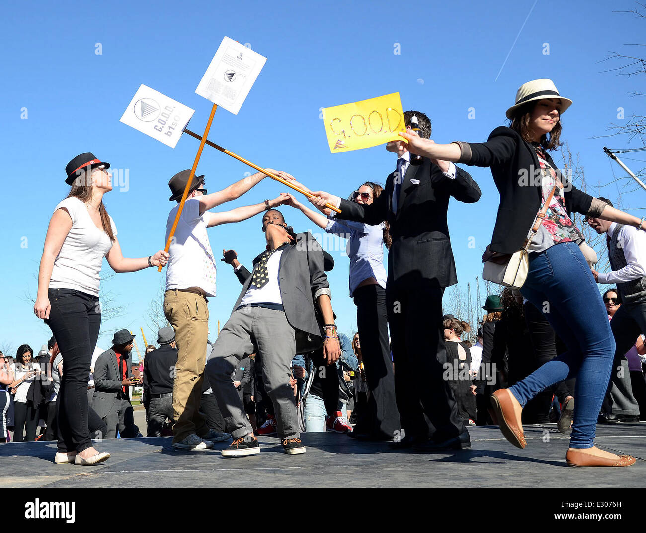 Participants join in to create the world's largest simultaneous dance ...