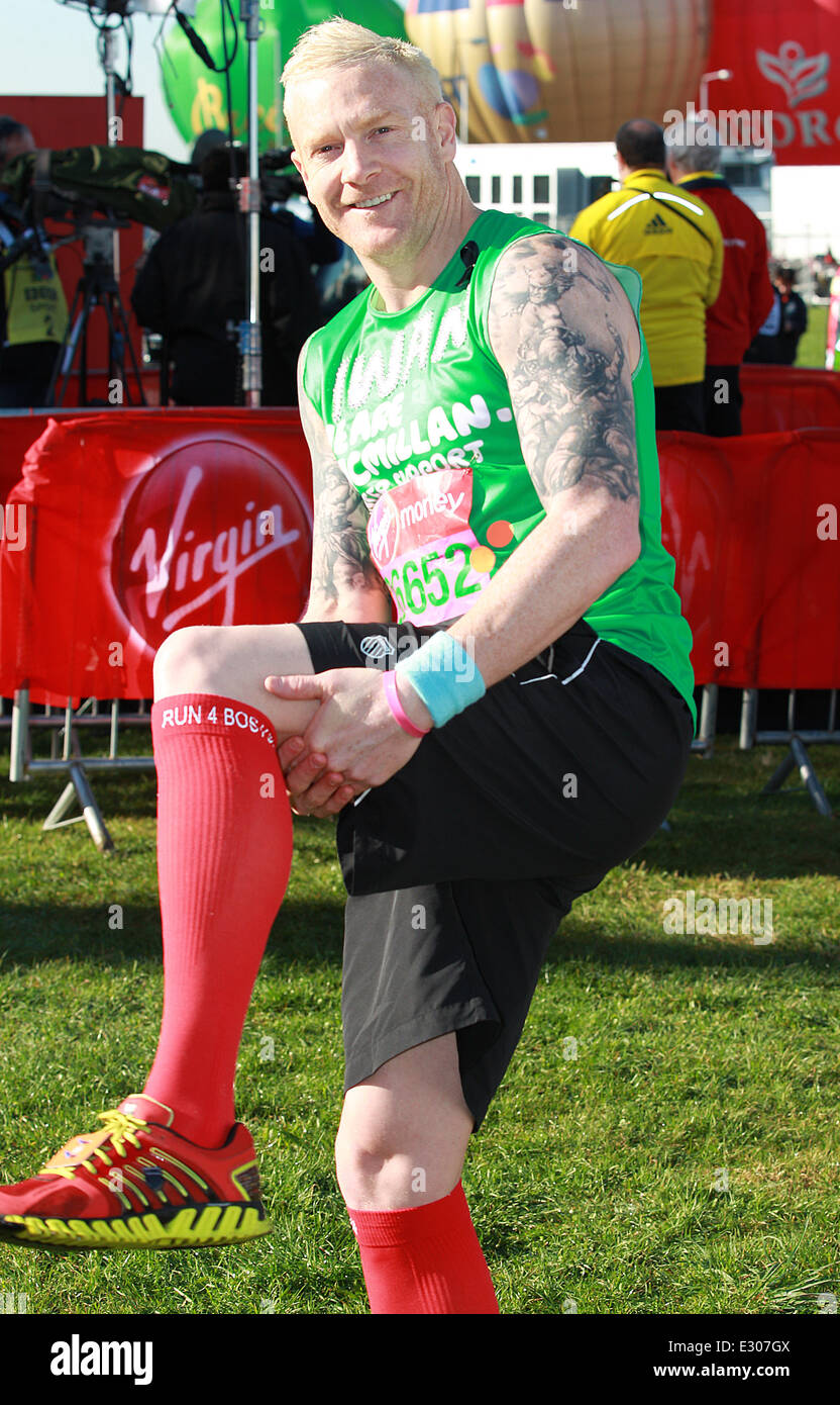 Iwan Thomas wears 'Pray for Boston' socks as he prepares to run the ...