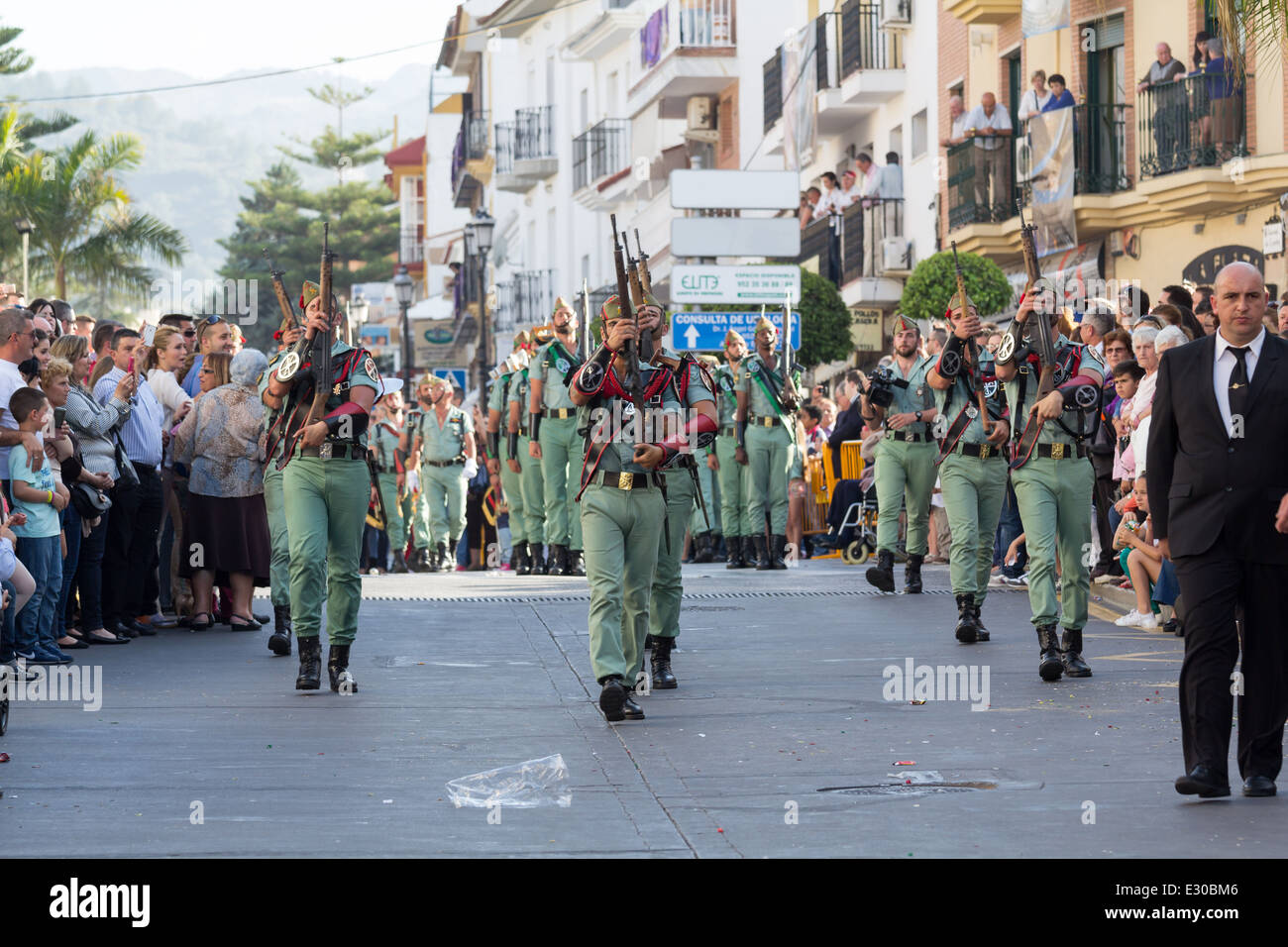 Spanish legionnaires marching during an Easter parade Stock Photo - Alamy