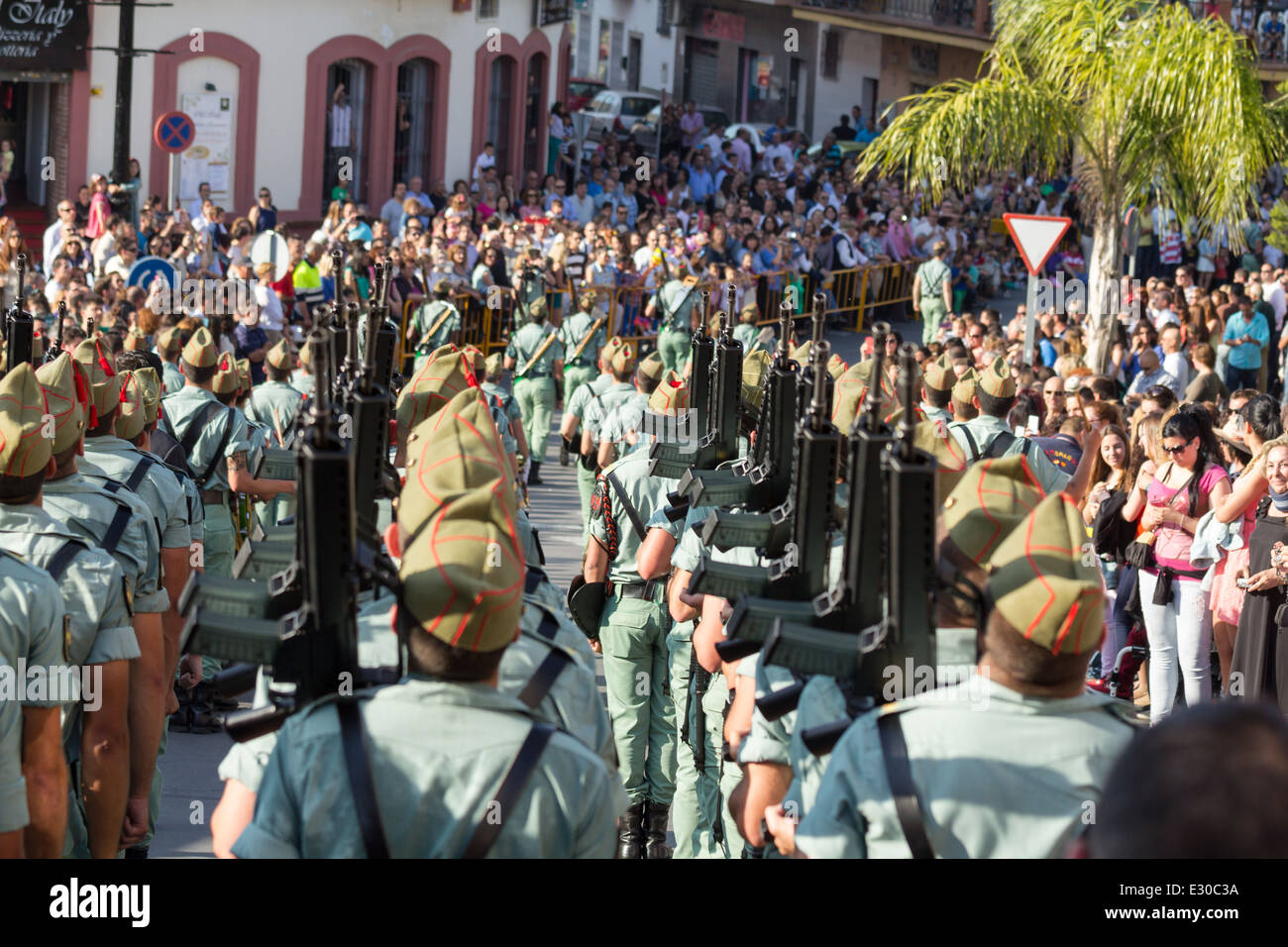 Spanish legionnaires marching during an Easter parade Stock Photo - Alamy