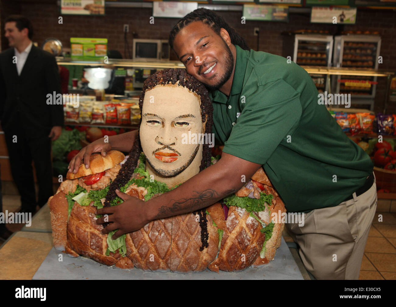 Top NFL draft prospect Jarvis Jones unveils a life size food sculpture ...