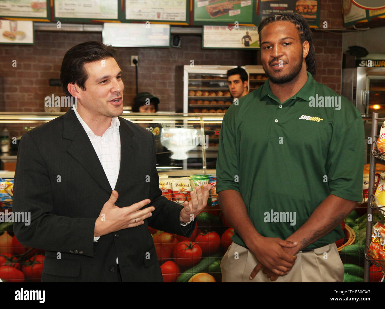 Top NFL draft prospect Jarvis Jones unveils a life size food sculpture ...