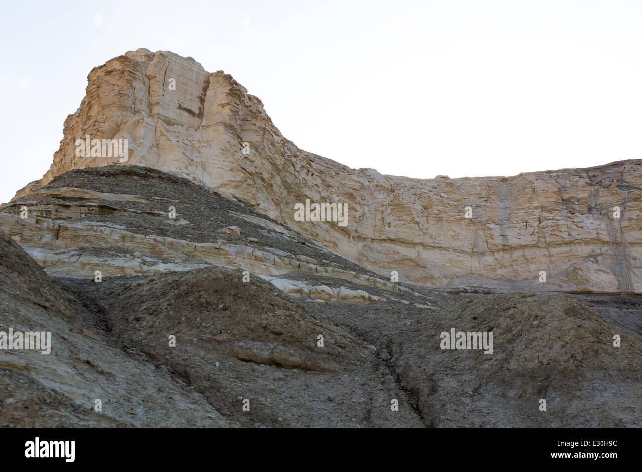 beautiful photos of dead sea cliffs. Israel Stock Photo - Alamy