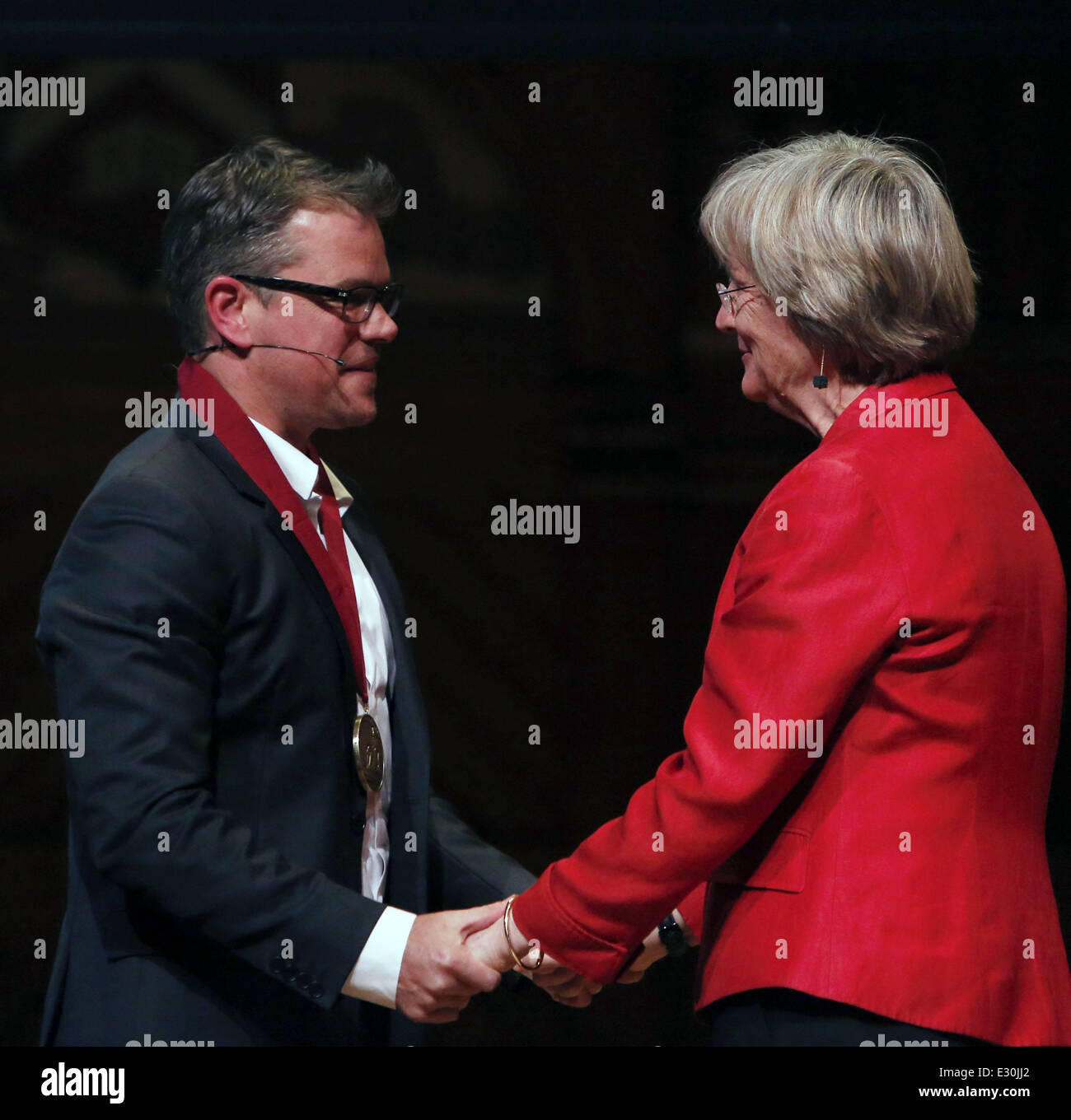 Harvard University honours Matt Damon with the 2013 Arts Medal ...