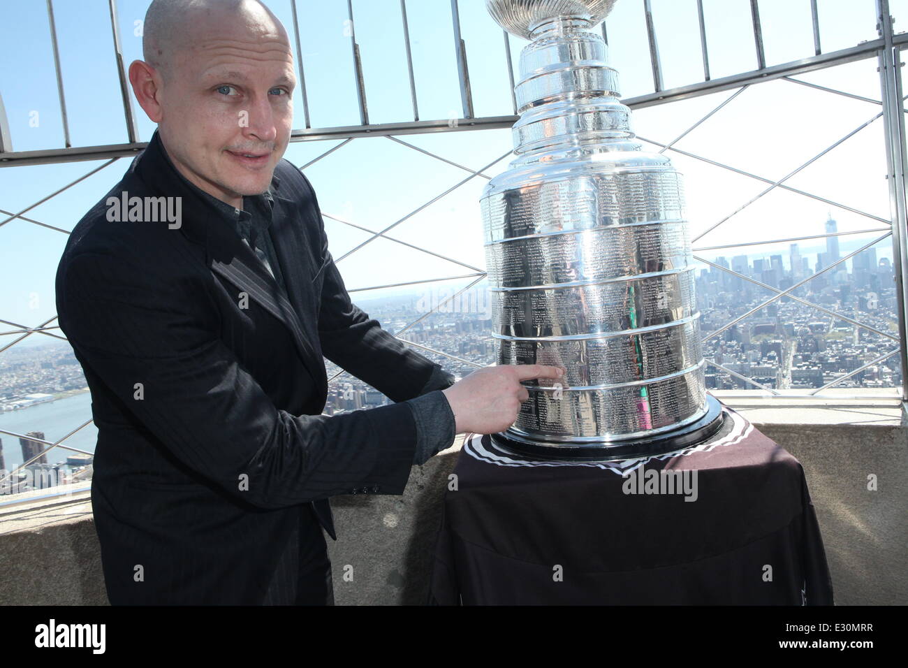 Mike bolt stanley cup hi-res stock photography and images - Alamy