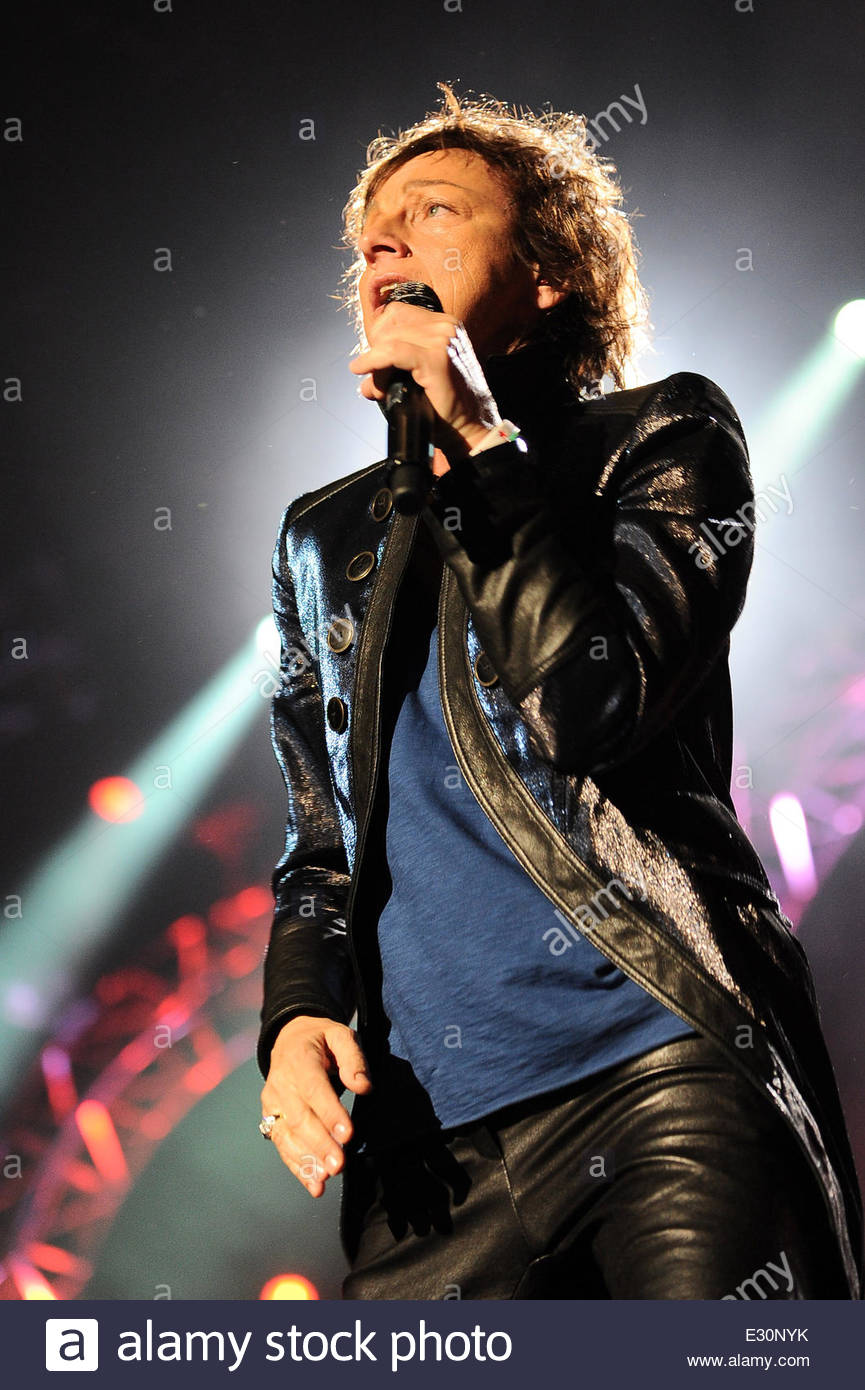 Gianna Nannini Stock Photos & Gianna Nannini Stock Images - Alamy