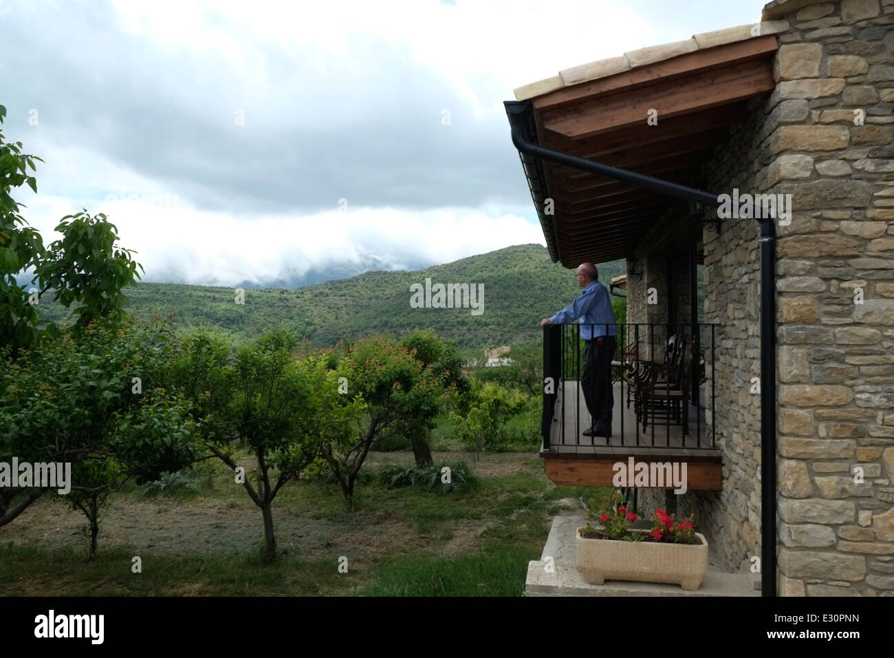 Community of catalonia High Resolution Stock Photography and Images - Alamy