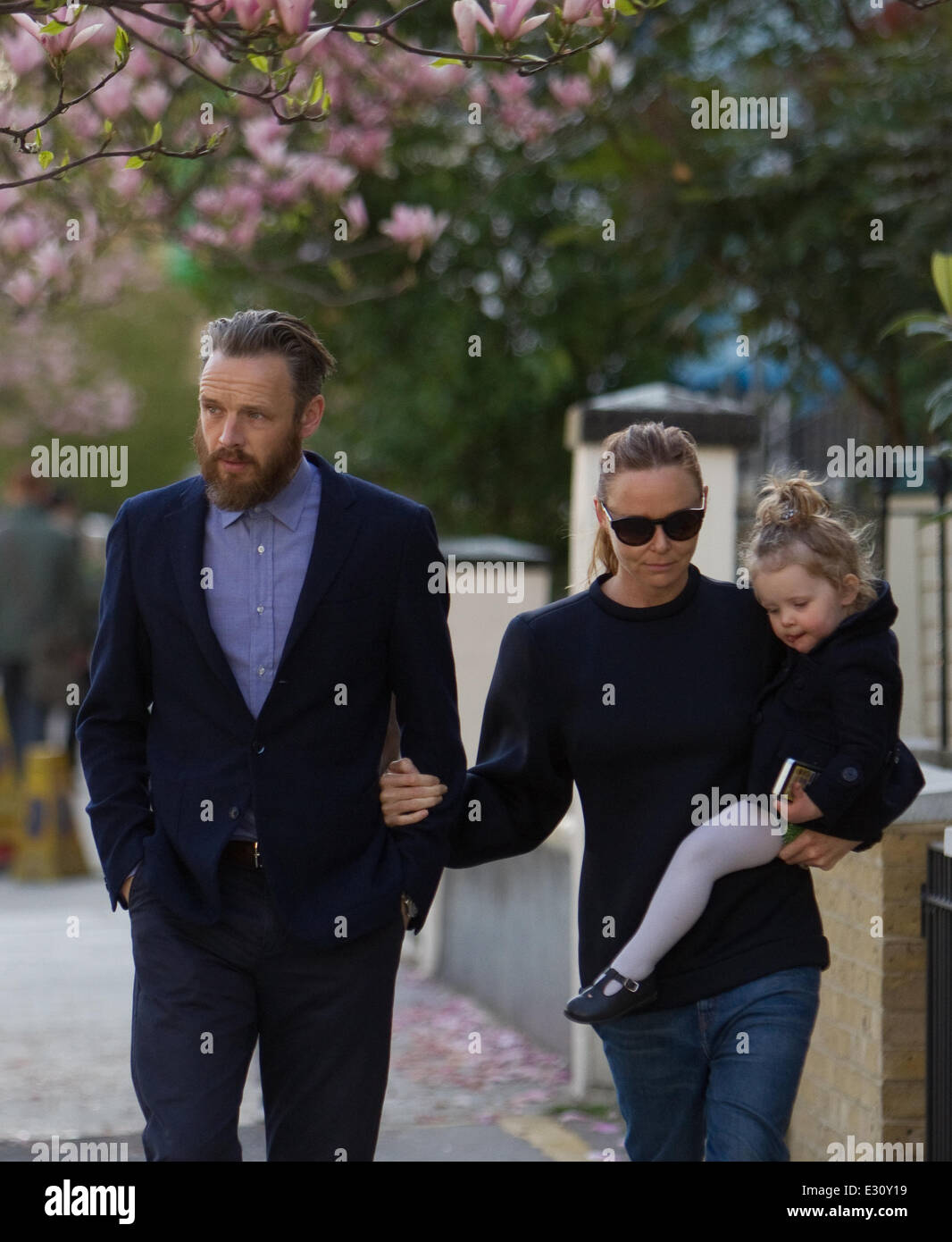 Stella McCartney and husband Alasdhair Willis on the school run in ...