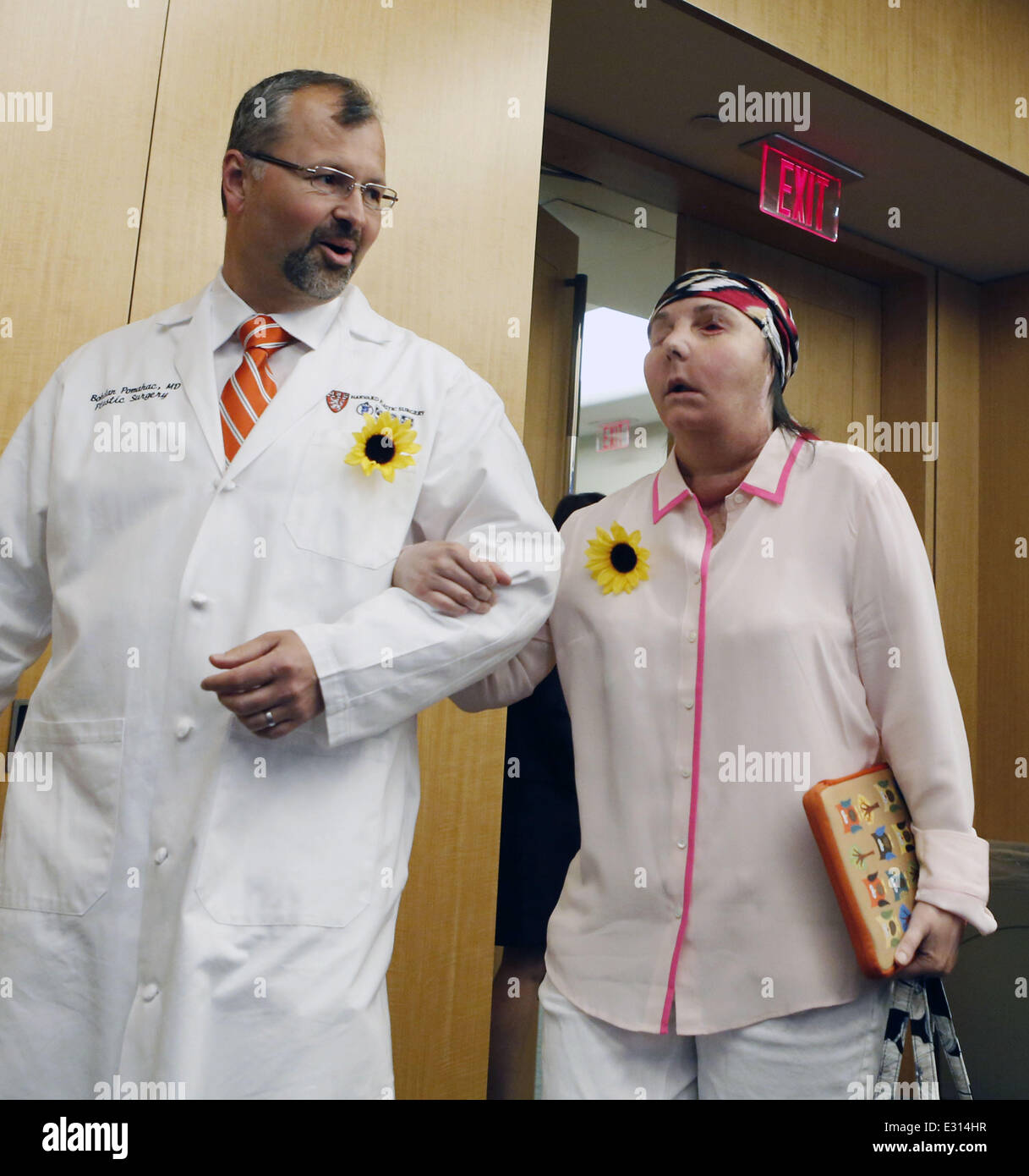 Carmen Blandin Tarleton of Thetford, Vt., right, and Dr. Bohdan Pomahac ...