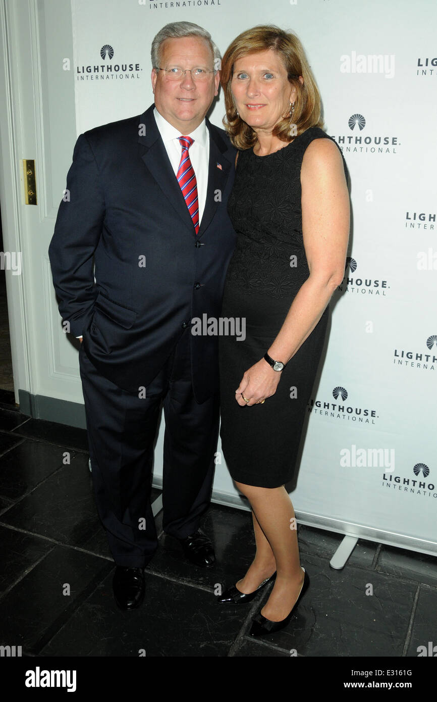40th Annual 'A Posh Affair' Gala at 583 Park Avenue - Arrivals ...