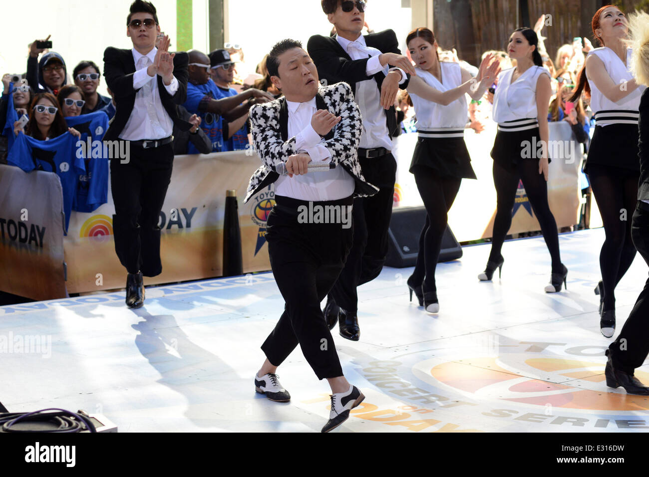 South Korean rapper PSY performing live at Rockefeller Center as part ...