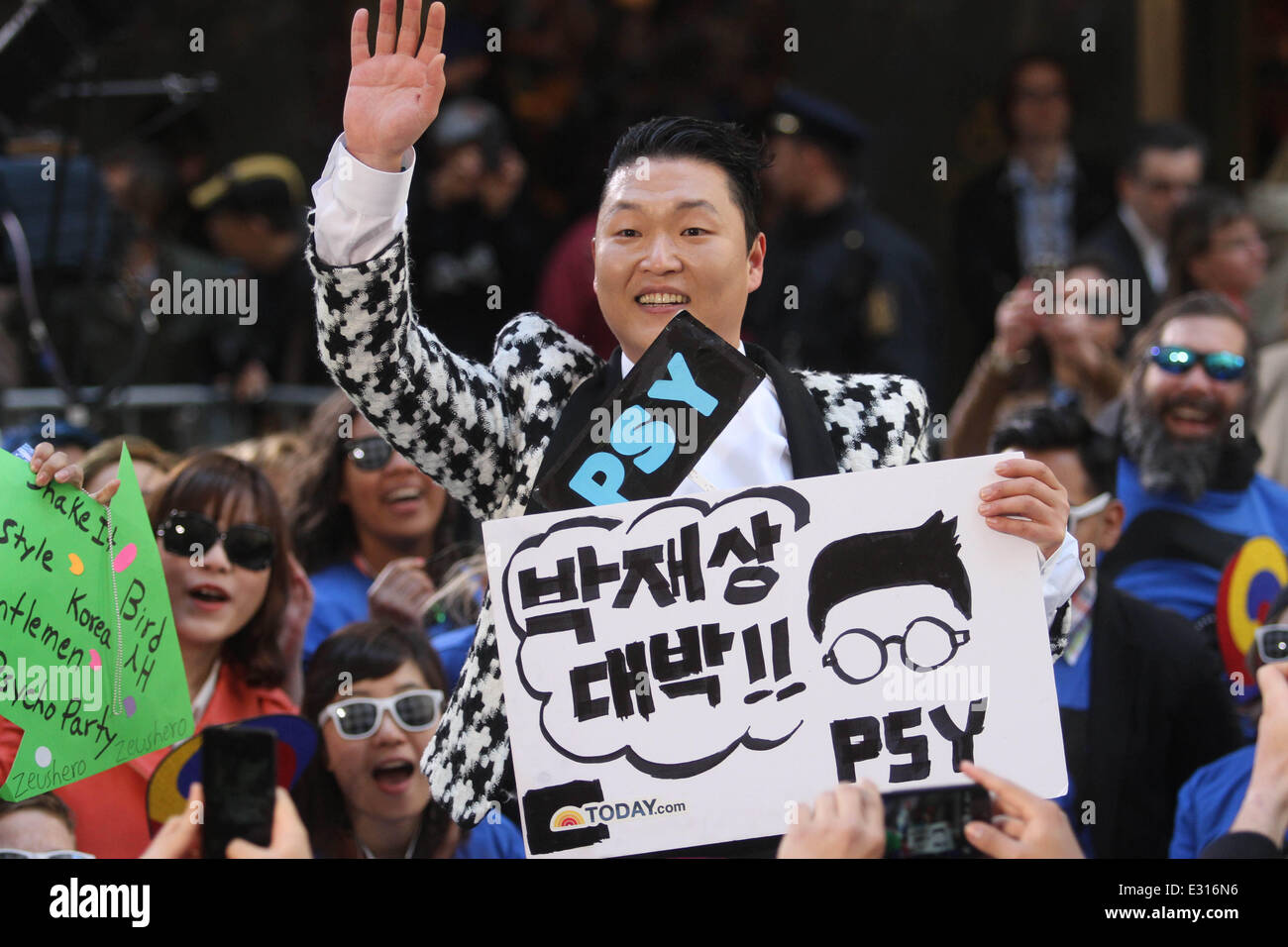 South Korean rapper PSY performing live at Rockefeller Center as part ...