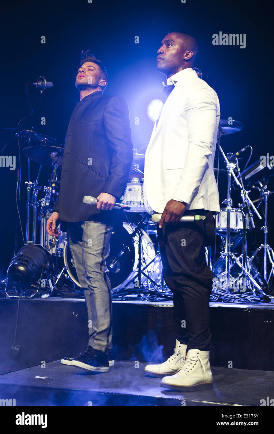 Blue performing live at the Shepherds Bush Empire Featuring: Blue ...