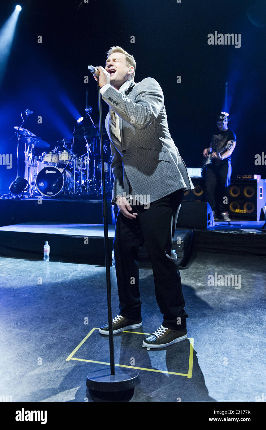 Blue performing live at the Shepherds Bush Empire Featuring: Blue,Lee ...