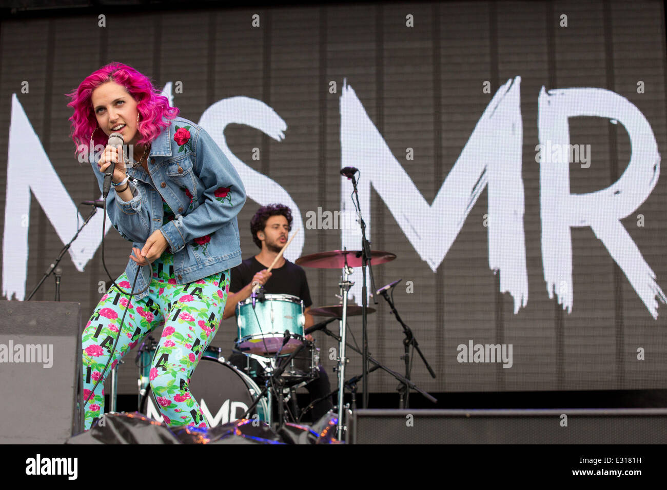 Dover, Delaware, USA. 21st June, 2014. Vocalist LIZZY PLAPINGER of the ...