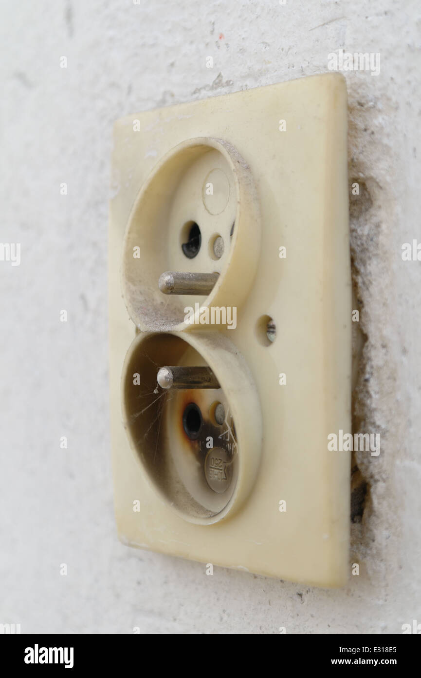 Burnt electrical plug hi-res stock photography and images - Alamy