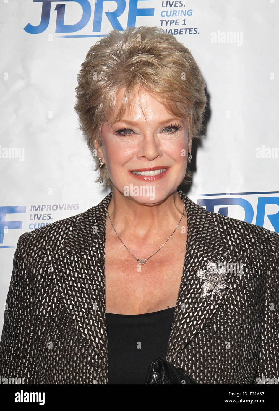 Gloria loring red carpet event hi-res stock photography and images - Alamy