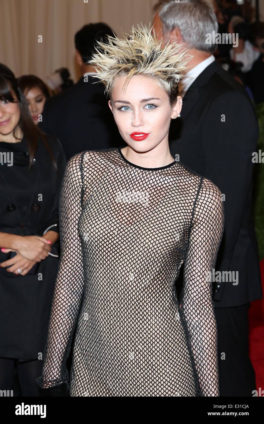 'PUNK: Chaos to Couture' Costume Institute Gala at The Metropolitan ...