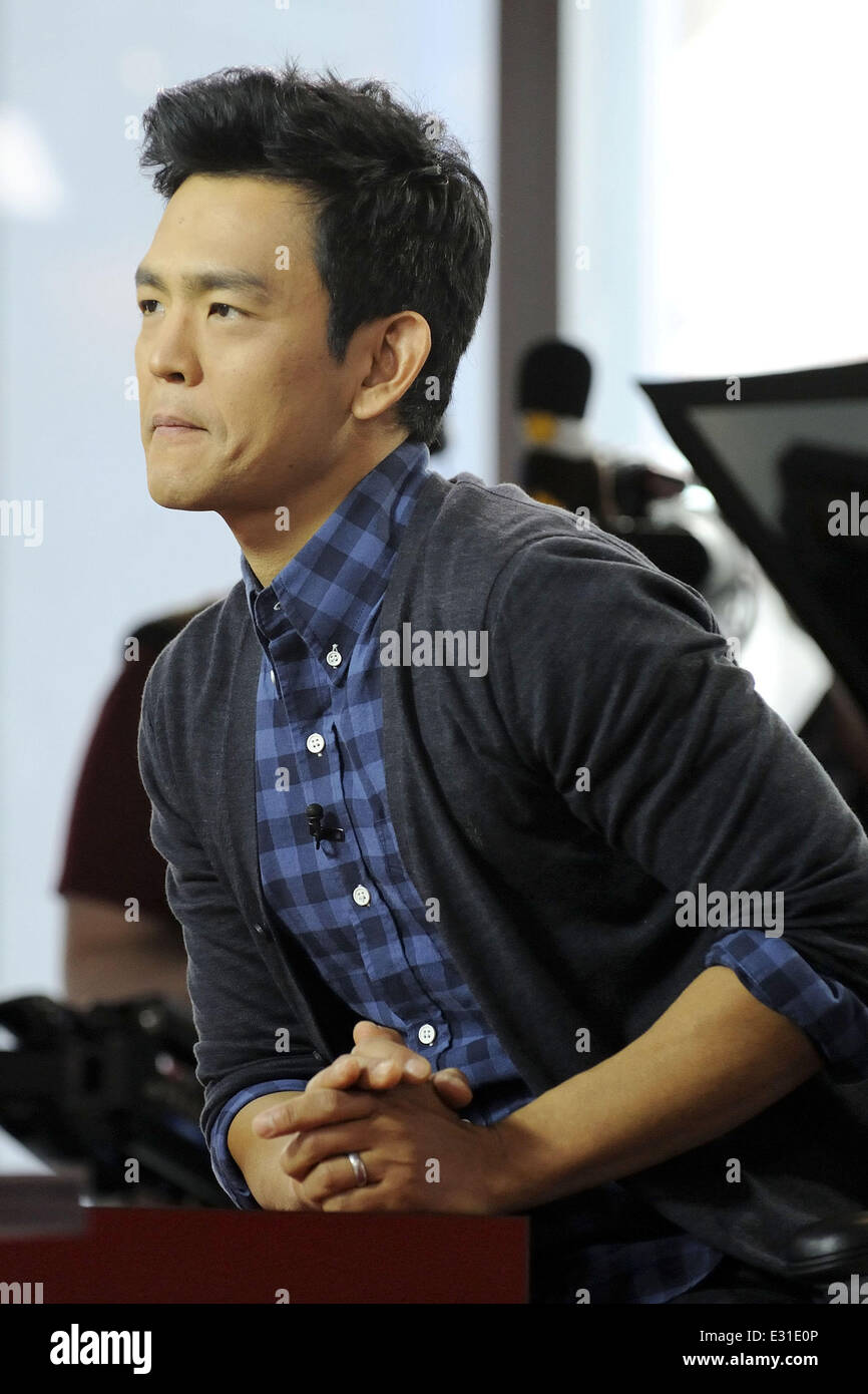 John Cho discusses his role as Hikaru Sulu in director J.J. Abrams ...
