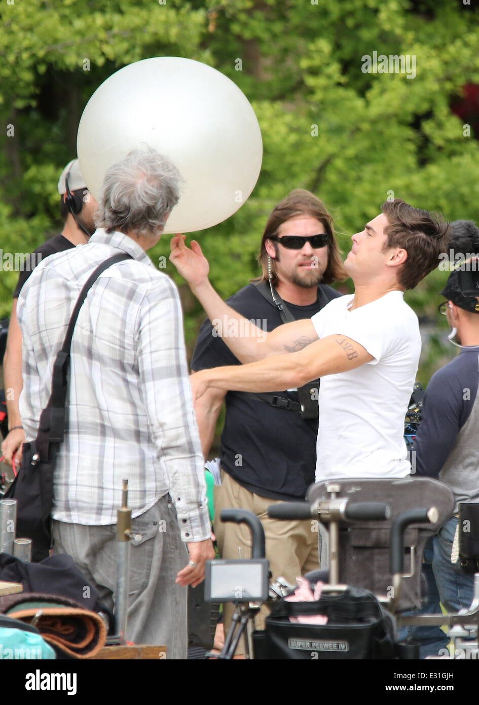 Actors on the set of 'Townies' Featuring: Zac Efron Where: Los Angeles ...