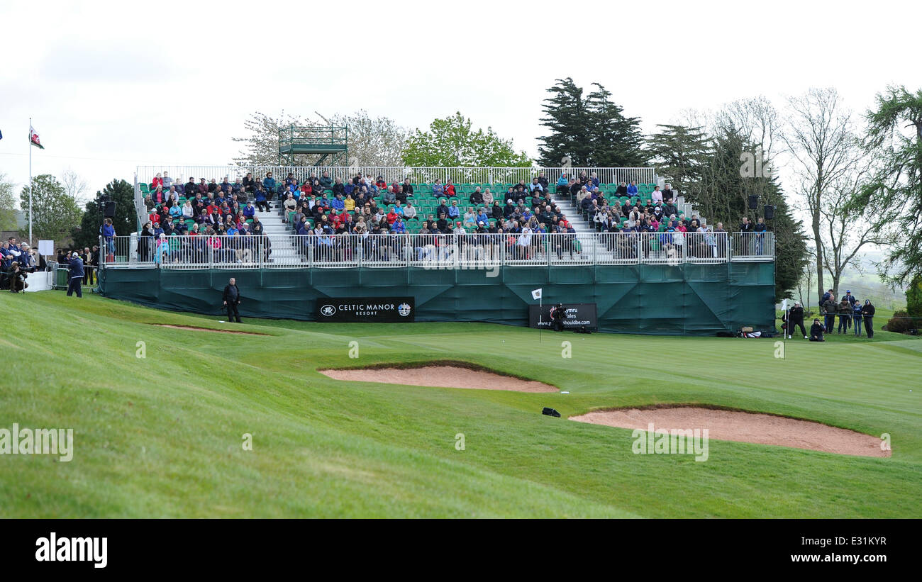 First day four nations celebrity cup hi-res stock photography and ...