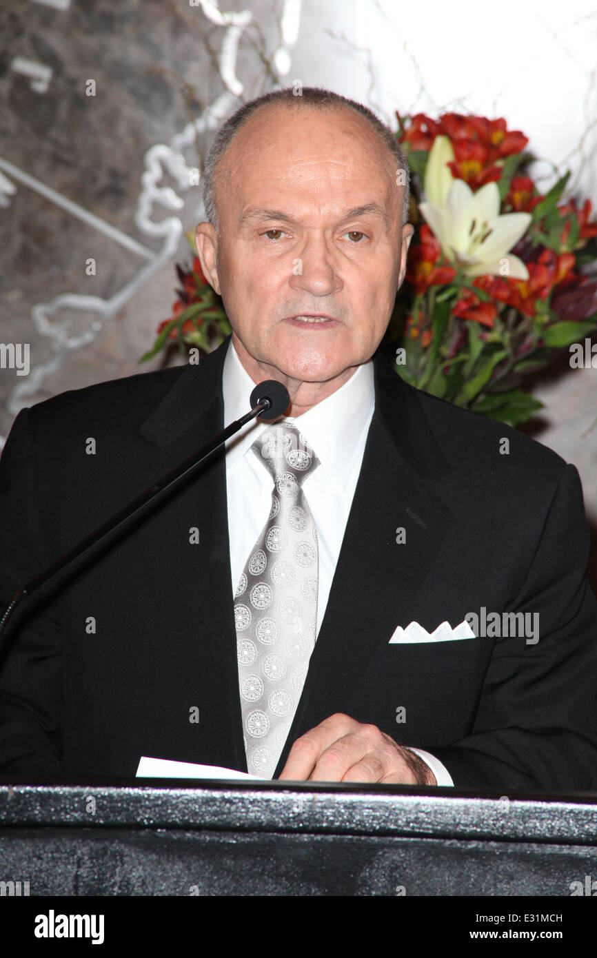 New York City Police Commissioner Raymond Kelly lights the Empire State ...