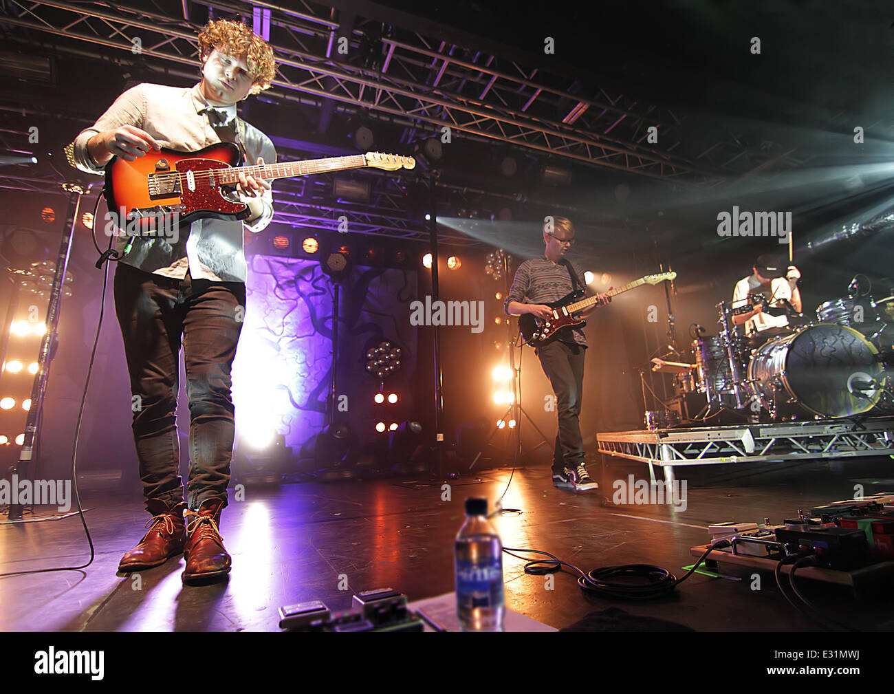 Alt-J performing live at Liverpool O2 Academy Featuring: Joe Newman ...