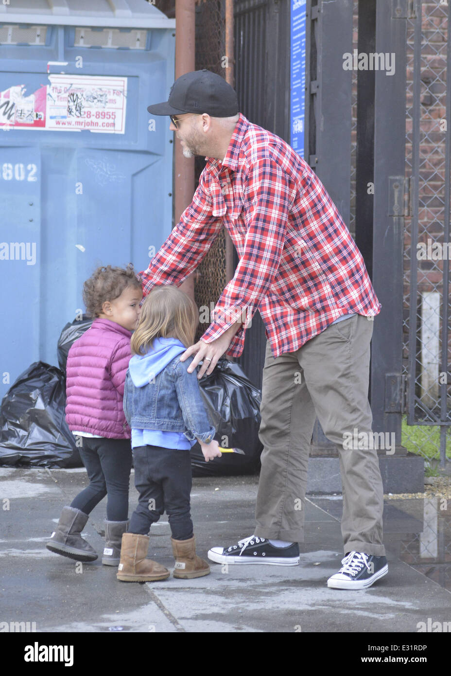 Fred Durst out and about with a friend and some children on Mother's ...