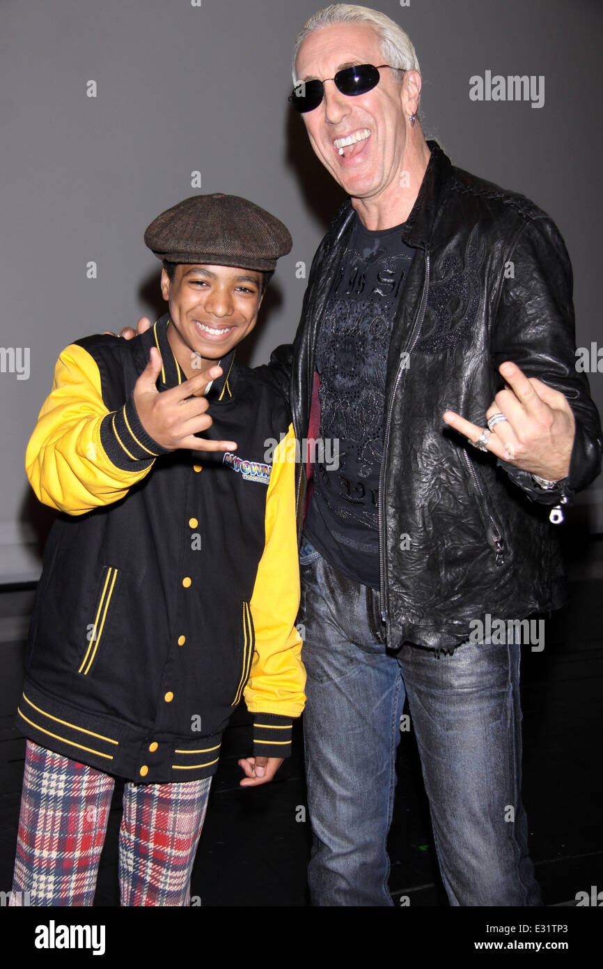 Dee Snider of Twisted Sister visits the cast of Broadway's 'Motown The ...