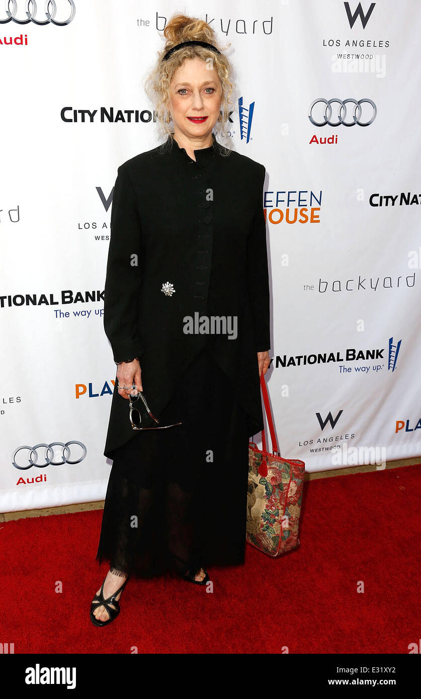 Carol kane and billy crystal hi-res stock photography and images - Alamy