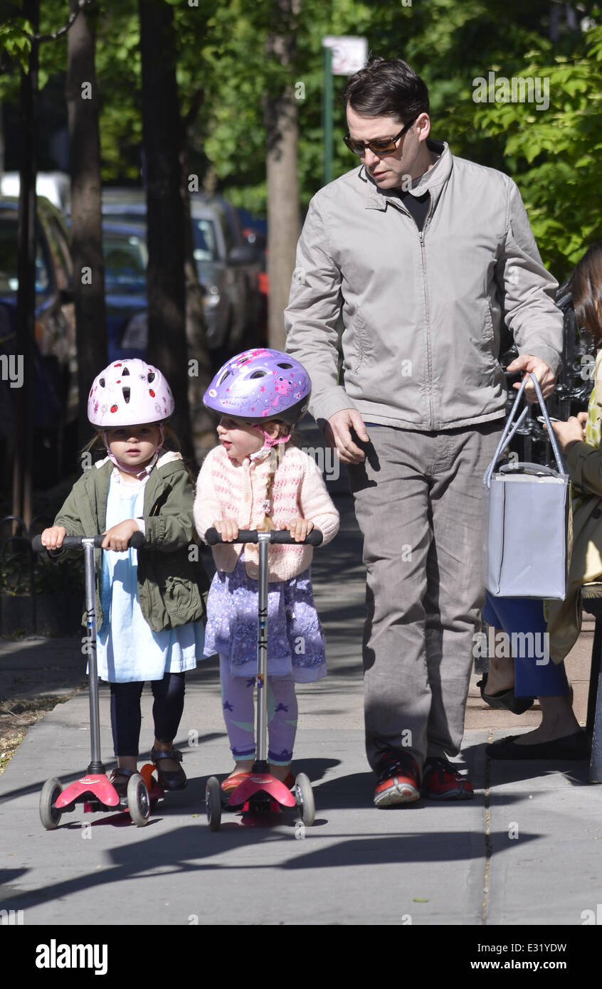Matthew Broderick takes his children to school in the West Village ...