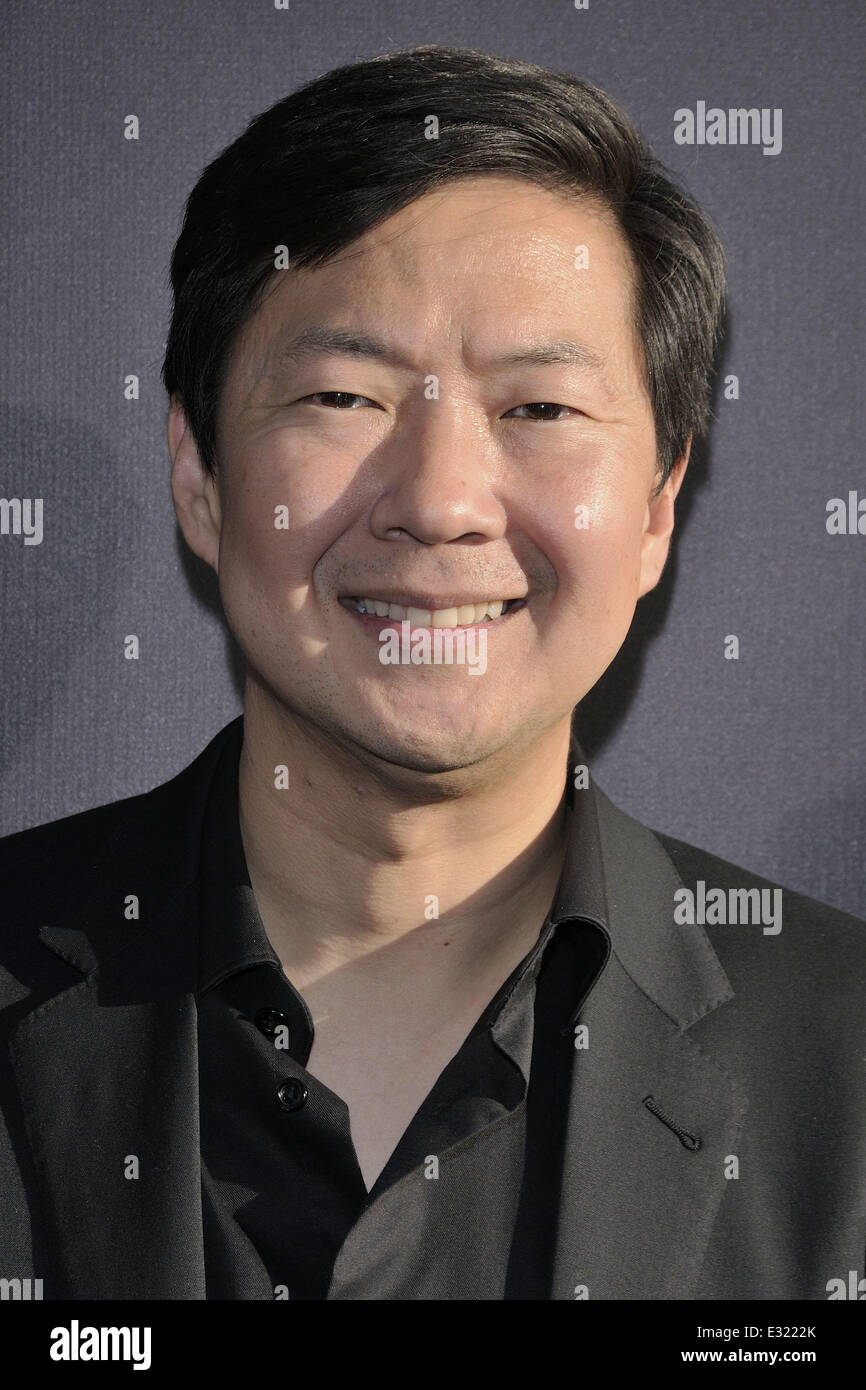 Toronto's premiere of 'The Hangover Part III' at Scotiabank Theatre ...