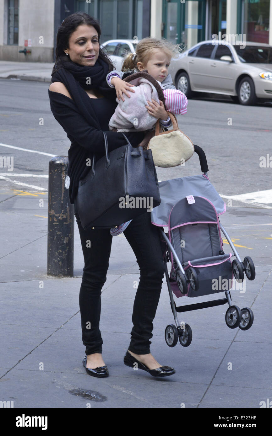 Bethenny Frankel takes her daughter Bryn Hoppy to the park and later go ...