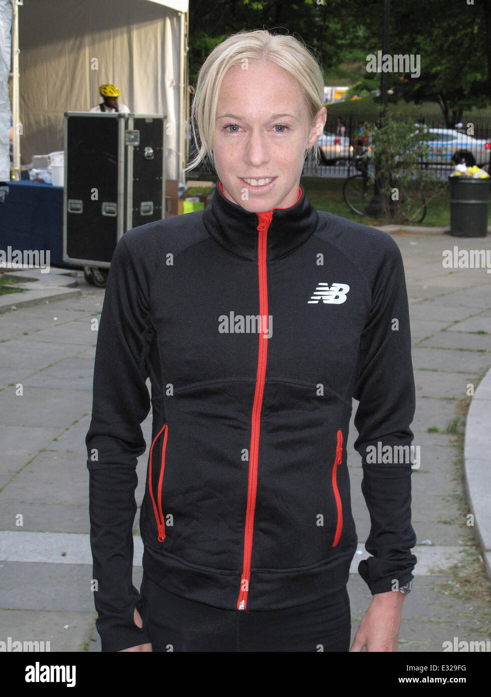 25,000 runners participate in the Brooklyn Half Marathon where they run ...