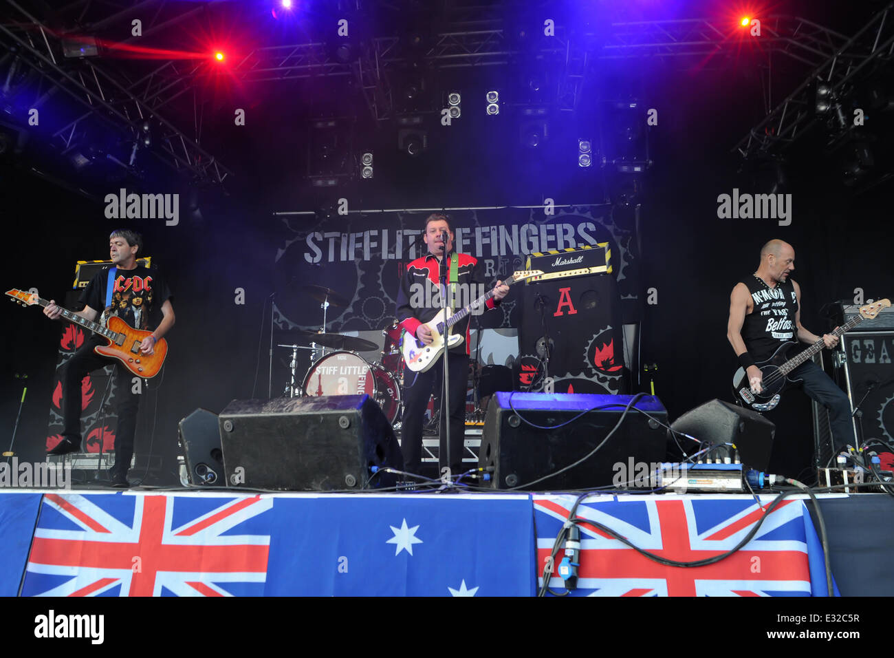 The 2013 Bearded Theory Festival - Day 3 Featuring: Stiff Little ...
