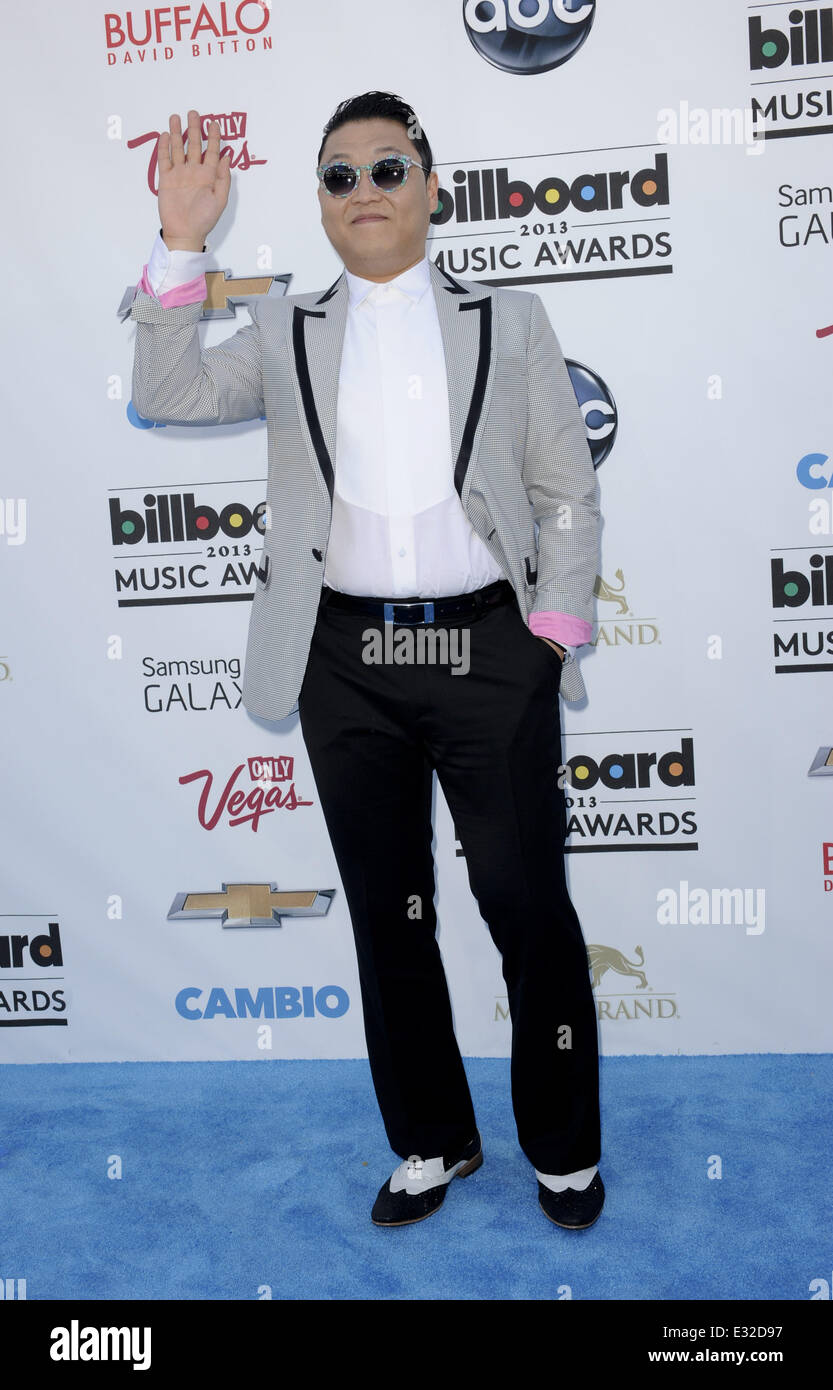 2013 Billboard Music Awards at the MGM Grand Garden Arena - Arrivals ...
