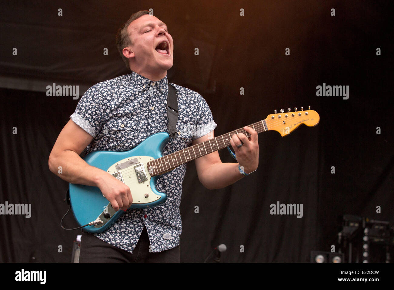 Dover, Delaware, USA. 21st June, 2014. Guitarist BRAD SHULTZ of the ...