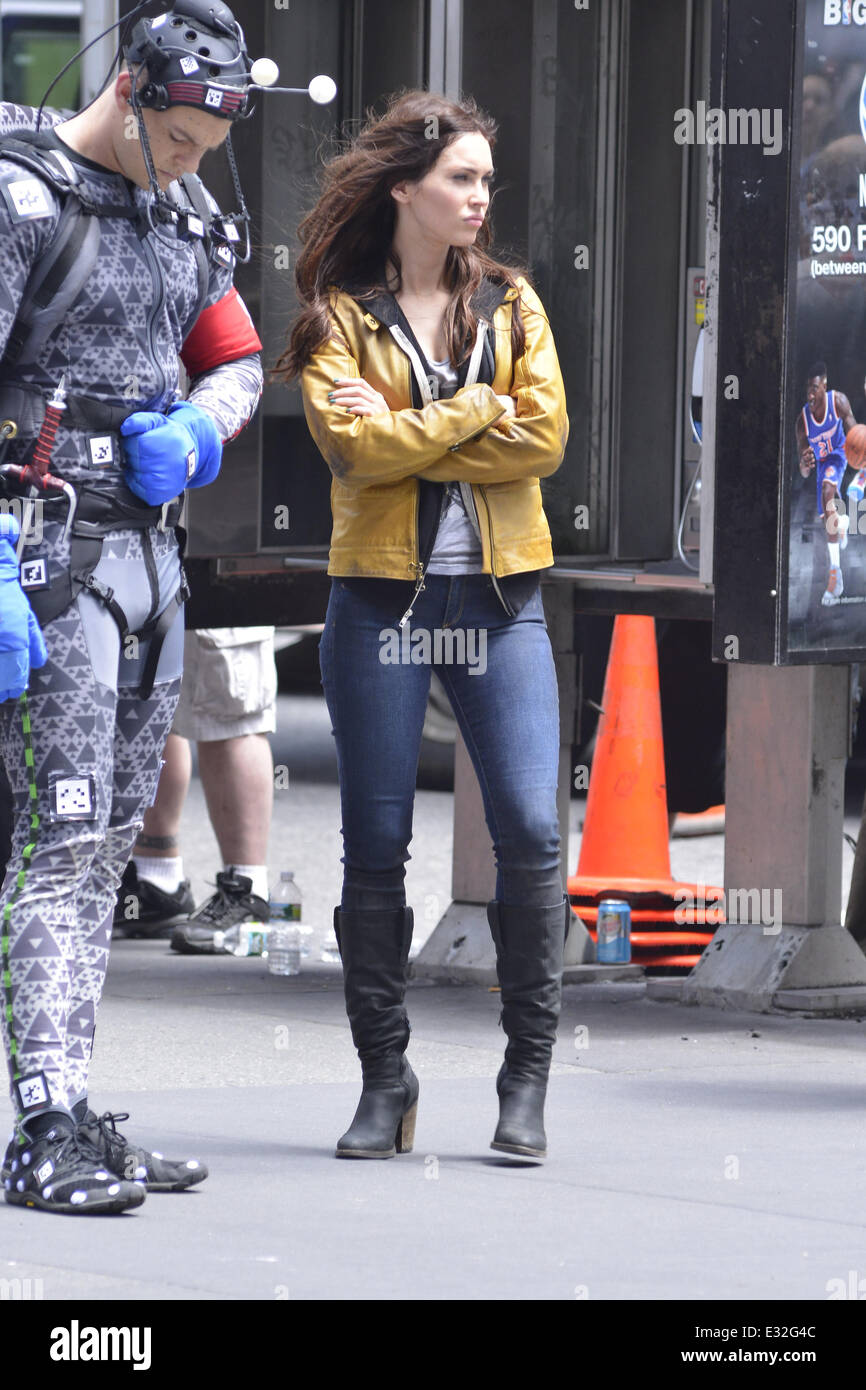 Megan Fox on the set of 'Teenage Mutant Ninja Turtles' Featuring: Megan ...