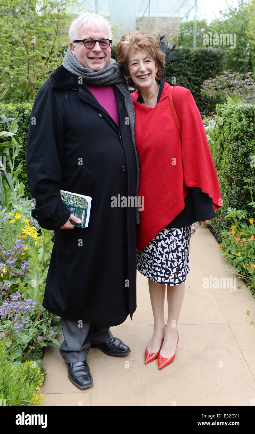 RHS Chelsea Flower Show 2013 - VIP and press preview day Featuring ...
